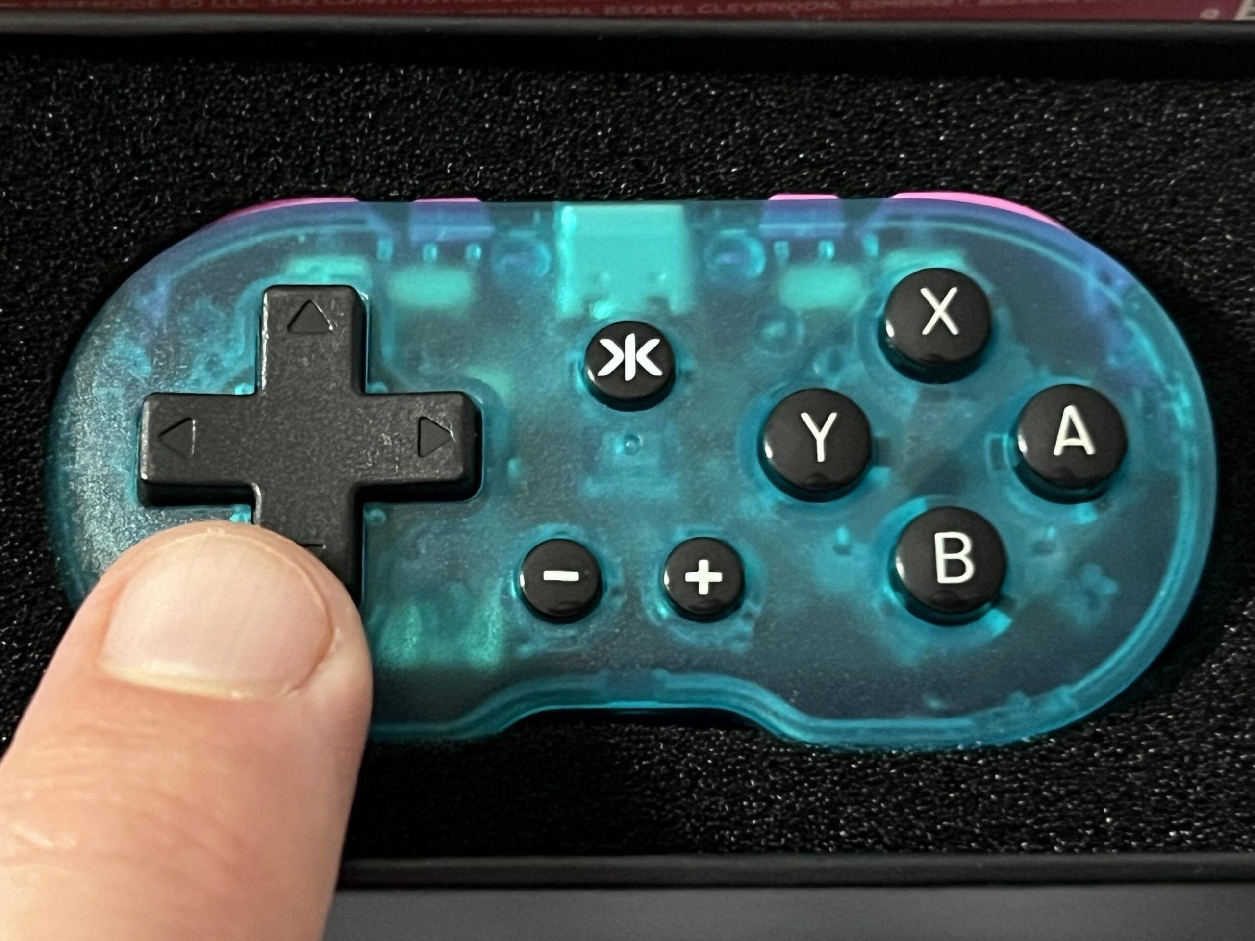 CRKD ATOM Tiny Bluetooth Gamepad Reviewed - Gadgetoid Gadgetoid